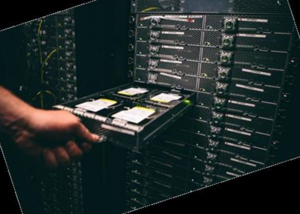 FPGA是什么？为什么要使用它？-CSDN博客