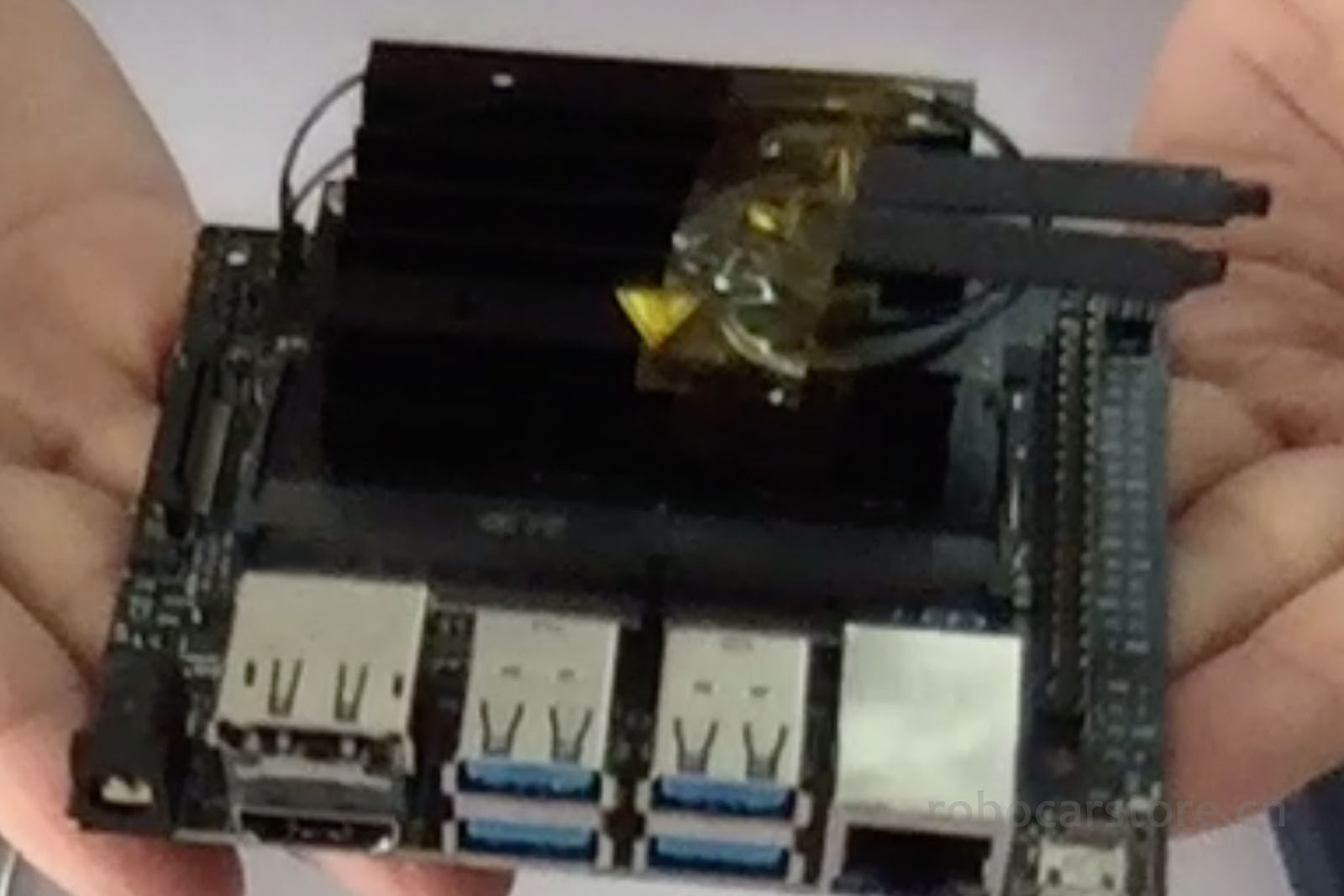 玩转JetBot自动驾驶 （二）动手组装Jetbot Car_jetbot上硬件-CSDN博客